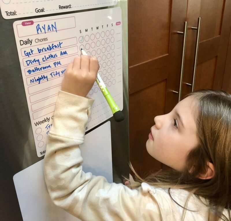 15 Easy Chore Chart Ideas That Work For The Whole Family - Take It From ...